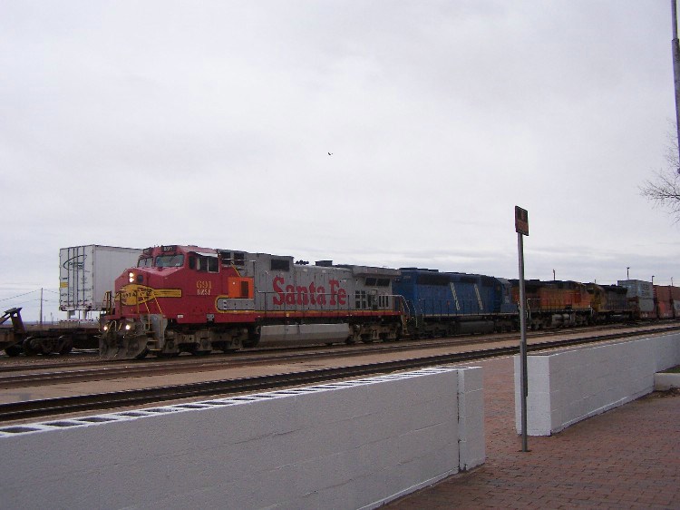 BNSF 691